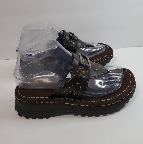 Rugged Outback | Shoes | Rugged Outback Y2k Brown Thong Comfort Sandals ...